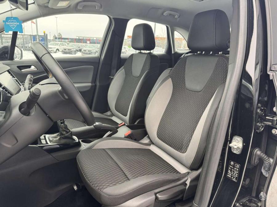 Black Opel Crossland X 2020 in Kaunas, with an engine capacity of 1.20 L and mileage of 139 thousand km for 8200 €, photo 6 on AUTOMOTO.COM.LV