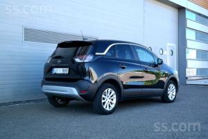 Black Opel Crossland X 2021 in Riga, with an engine capacity of 1.20 L and mileage of 84 thousand km for 13500 €, photo 3 on AUTOMOTO.COM.LV