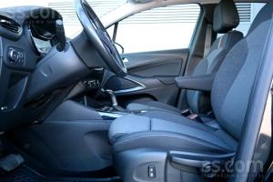 Black Opel Crossland X 2021 in Riga, with an engine capacity of 1.20 L and mileage of 84 thousand km for 13500 €, photo 13 on AUTOMOTO.COM.LV