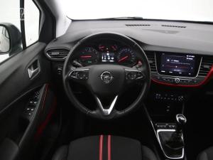 Black Opel Crossland X 2021 in Vilnius, with an engine capacity of 1.20 L and mileage of 124 thousand km for 10999 €, photo 18 on AUTOMOTO.COM.LV