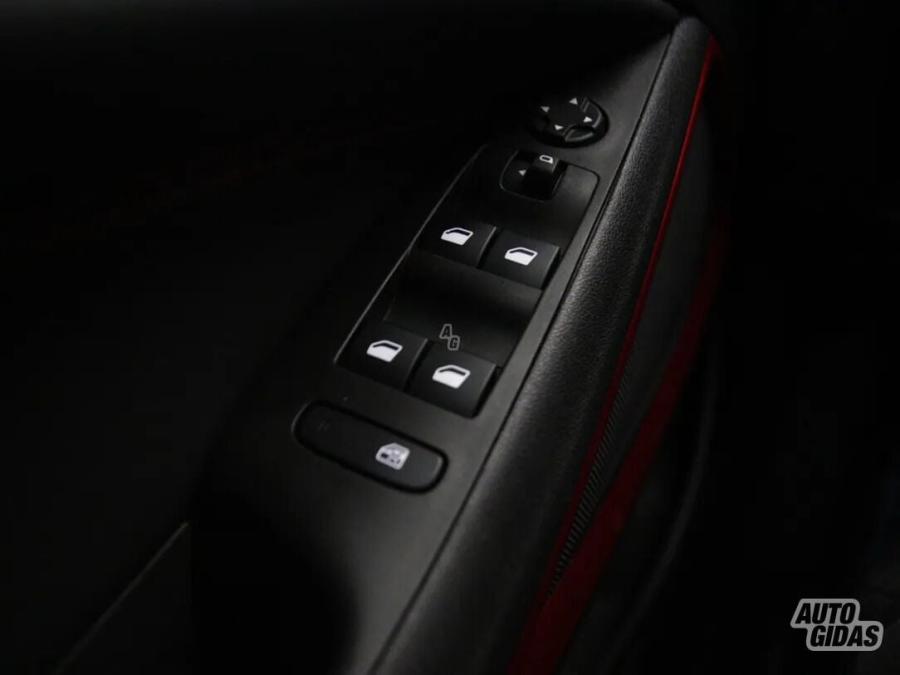 Black Opel Crossland X 2021 in Vilnius, with an engine capacity of 1.20 L and mileage of 124 thousand km for 10999 €, photo 27 on AUTOMOTO.COM.LV