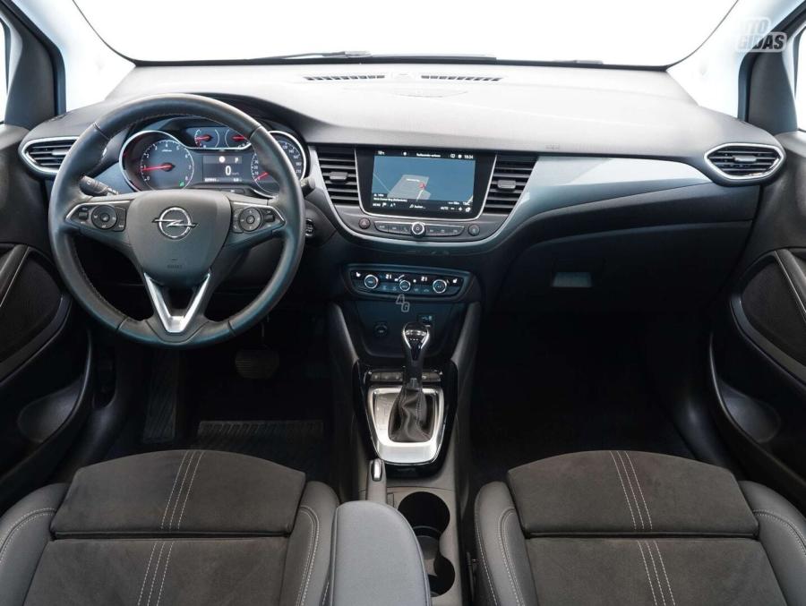 Melns Opel Crossland X 2024 Kauņa, ar dzinēja tilpumu 1.20 L un nobraukumu 30 tūkst. km par 21646 €, foto 10 vietnē AUTOMOTO.COM.LV