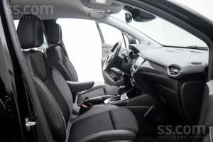 Black Opel Crossland X 2018 in Tallinn, with an engine capacity of 1.20 L and mileage of 86 thousand km for 11499 €, photo 10 on AUTOMOTO.COM.LV