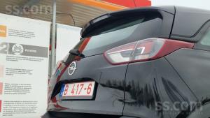 Black Opel Crossland X 2018 in Jelgava, with an engine capacity of 1.20 L and mileage of 101 thousand km for 8950 €, photo 22 on AUTOMOTO.COM.LV