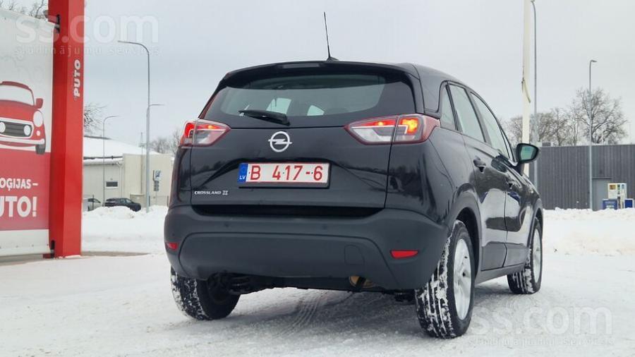 Black Opel Crossland X 2018 in Jelgava, with an engine capacity of 1.20 L and mileage of 101 thousand km for 8950 €, photo 35 on AUTOMOTO.COM.LV