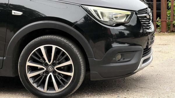 Black Opel Crossland X 2018 in Ukmerge, with an engine capacity of 1.20 L and mileage of 204 thousand km for 6500 €, photo 7 on AUTOMOTO.COM.LV