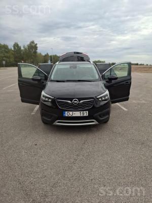 Black Opel Crossland X 2019 in Saldus, with an engine capacity of 1.20 L and mileage of 110 thousand km for 9500 €, photo 3 on AUTOMOTO.COM.LV