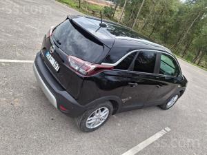 Black Opel Crossland X 2019 in Saldus, with an engine capacity of 1.20 L and mileage of 110 thousand km for 9500 €, photo 5 on AUTOMOTO.COM.LV