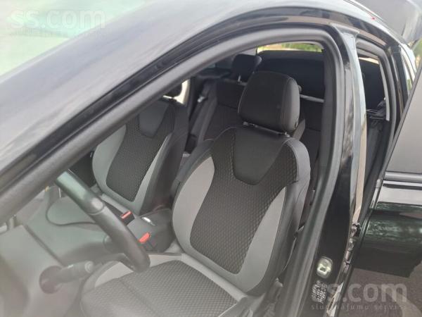 Черный Опель Crossland X 2019 в Салдус, объемом двигателя 1.20 л и пробегом 110 тыс. км за 9500 €, фото 7 на AUTOMOTO.COM.LV