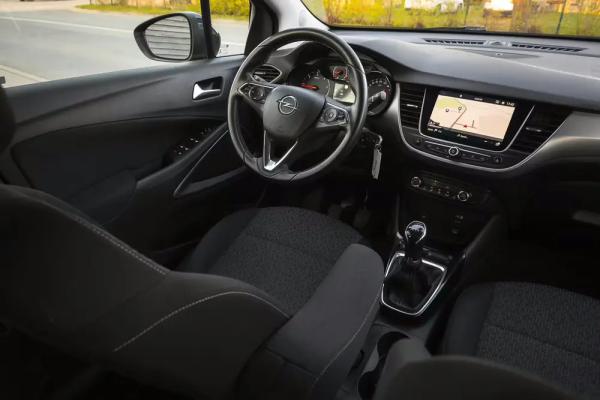Синий Опель Crossland X 2017 в Елгава, объемом двигателя 1.60 л и пробегом 188 тыс. км за 8900 €, фото 7 на AUTOMOTO.COM.LV