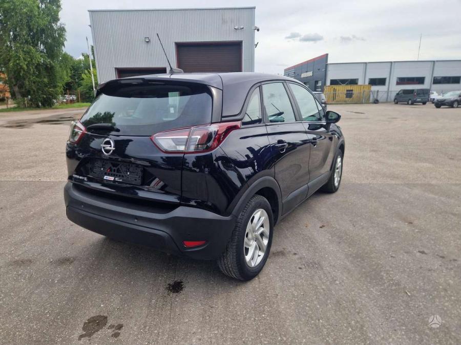 Blue Opel Crossland X 2017 in Ukmerge, with an engine capacity of 1.56 L and mileage of 128 thousand km for 7650 €, photo 7 on AUTOMOTO.COM.LV
