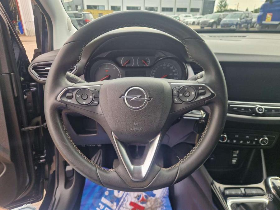 Blue Opel Crossland X 2017 in Ukmerge, with an engine capacity of 1.56 L and mileage of 128 thousand km for 7650 €, photo 25 on AUTOMOTO.COM.LV