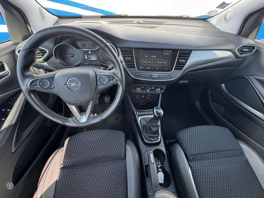 Синий Опель Crossland X 2017 в Каунас, объемом двигателя 1.20 л и пробегом 140 тыс. км за 8450 €, фото 10 на AUTOMOTO.COM.LV