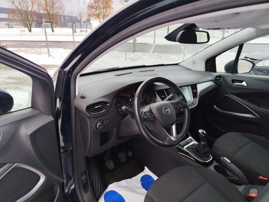 Blue Opel Crossland X 2018 in Kaunas, with an engine capacity of 1.20 L and mileage of 191 thousand km for 6450 €, photo 10 on AUTOMOTO.COM.LV