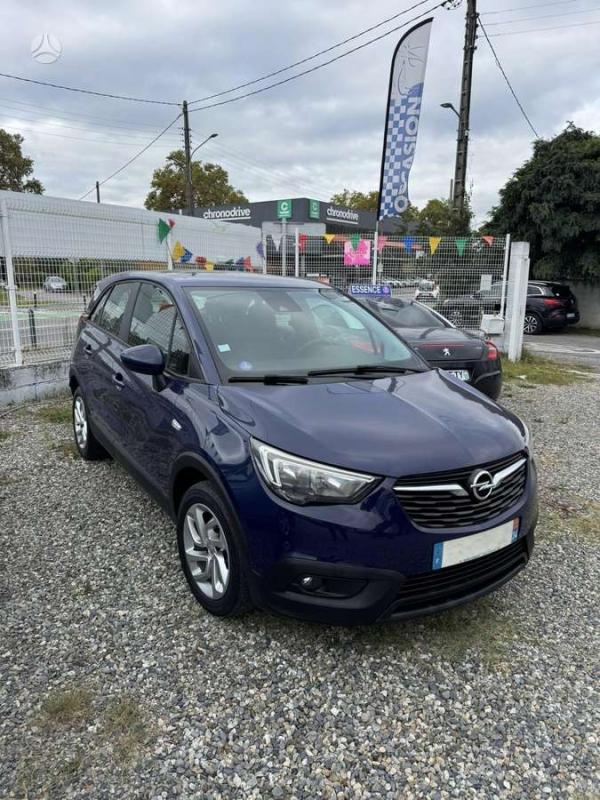 Blue Opel Crossland X 2018 in Vilnius, with an engine capacity of 1.20 L and mileage of 126 thousand km for 7400 €, photo 1 on AUTOMOTO.COM.LV