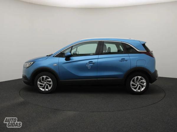 Blue Opel Crossland X 2018 in Vilnius, with an engine capacity of 1.20 L and mileage of 122 thousand km for 9199 €, photo 6 on AUTOMOTO.COM.LV