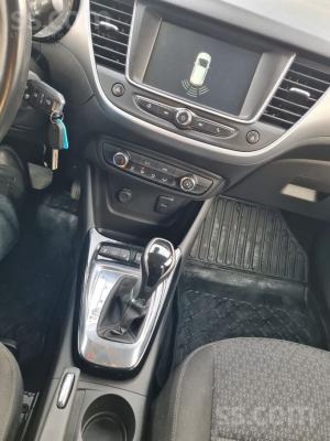 Blue Opel Crossland X 2018 in Jelgava, with an engine capacity of 1.20 L and mileage of 0 thousand km for 8990 €, photo 16 on AUTOMOTO.COM.LV