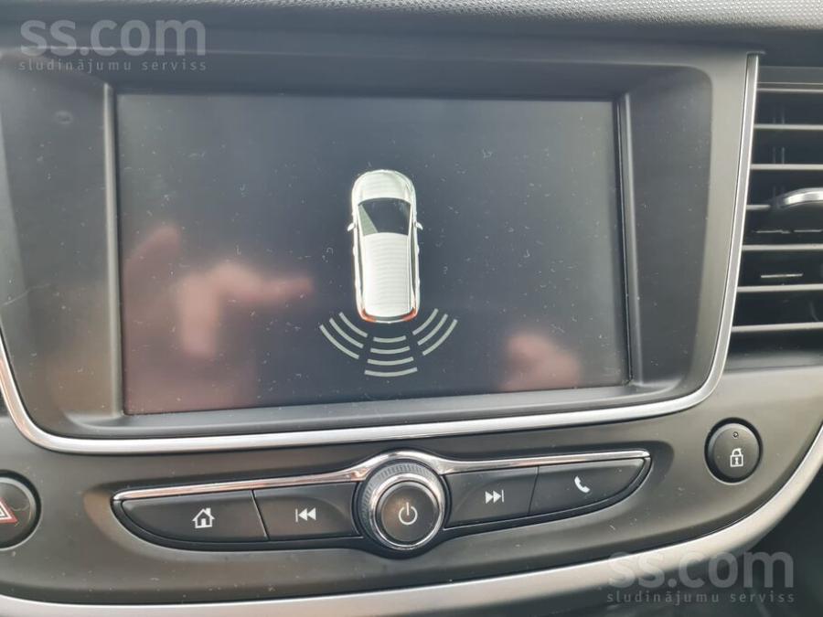 Blue Opel Crossland X 2018 in Jelgava, with an engine capacity of 1.20 L and mileage of 0 thousand km for 8990 €, photo 17 on AUTOMOTO.COM.LV