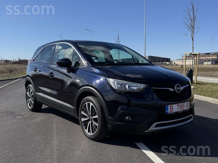 Blue Opel Crossland X 2018 in Liepaja, with an engine capacity of 1.20 L and mileage of 153 thousand km for 6200 €, photo 4 on AUTOMOTO.COM.LV