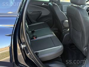 Blue Opel Crossland X 2018 in Liepaja, with an engine capacity of 1.20 L and mileage of 153 thousand km for 6200 €, photo 12 on AUTOMOTO.COM.LV