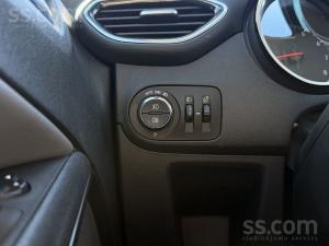 Blue Opel Crossland X 2018 in Liepaja, with an engine capacity of 1.20 L and mileage of 153 thousand km for 6200 €, photo 25 on AUTOMOTO.COM.LV
