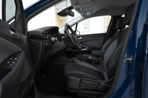 Zils Opel Crossland X 2018 Jelgava, ar dzinēja tilpumu 1.20 L un nobraukumu 125 tūkst. km par 7500 €, foto 19 vietnē AUTOMOTO.COM.LV