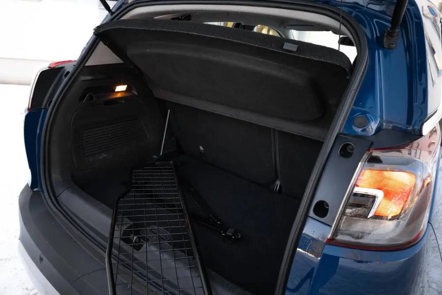 Zils Opel Crossland X 2018 Jelgava, ar dzinēja tilpumu 1.20 L un nobraukumu 125 tūkst. km par 7500 €, foto 22 vietnē AUTOMOTO.COM.LV