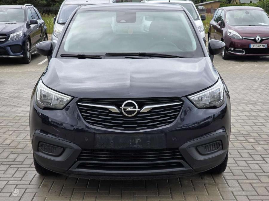 Blue Opel Crossland X 2019 in Taurage, with an engine capacity of 1.50 L and mileage of 180 thousand km for 7200 €, photo 5 on AUTOMOTO.COM.LV