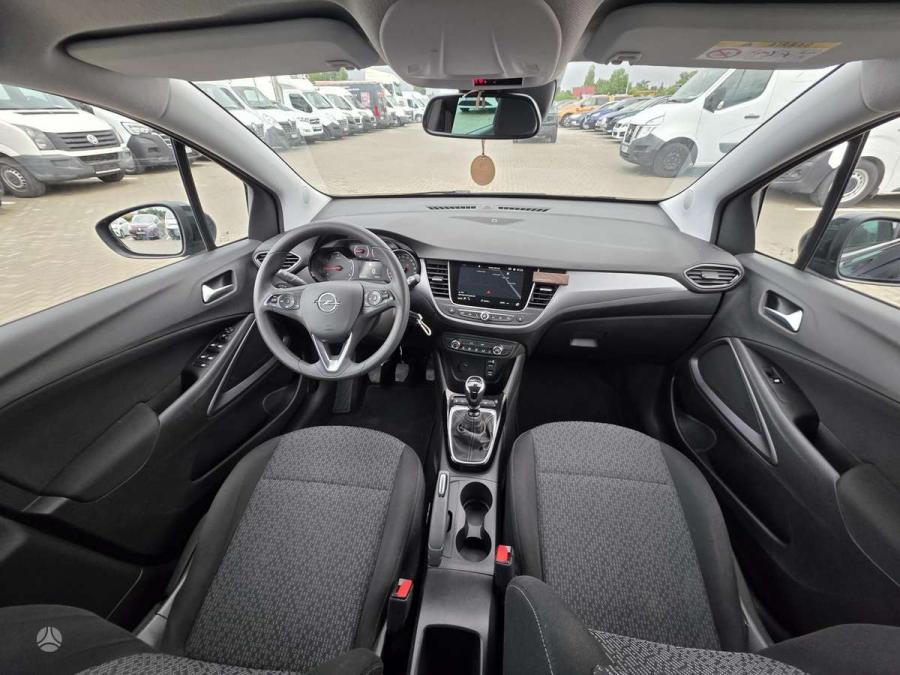 Zils Opel Crossland X 2019 Tauragė, ar dzinēja tilpumu 1.50 L un nobraukumu 180 tūkst. km par 6950 €, foto 12 vietnē AUTOMOTO.COM.LV