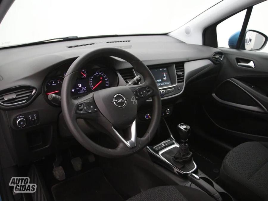 Blue Opel Crossland X 2020 in Vilnius, with an engine capacity of 1.20 L and mileage of 113 thousand km for 9499 €, photo 17 on AUTOMOTO.COM.LV