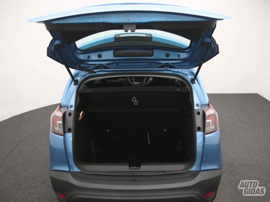 Blue Opel Crossland X 2020 in Vilnius, with an engine capacity of 1.20 L and mileage of 113 thousand km for 9499 €, photo 30 on AUTOMOTO.COM.LV