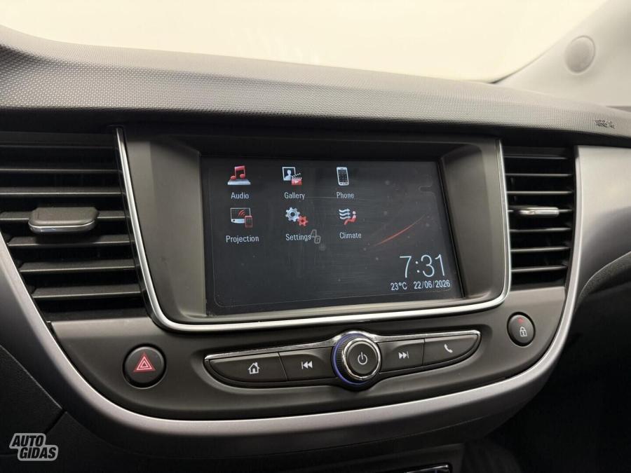 Blue Opel Crossland X 2021 in Vilnius, with an engine capacity of 1.20 L and mileage of 82 thousand km for 11990 €, photo 20 on AUTOMOTO.COM.LV