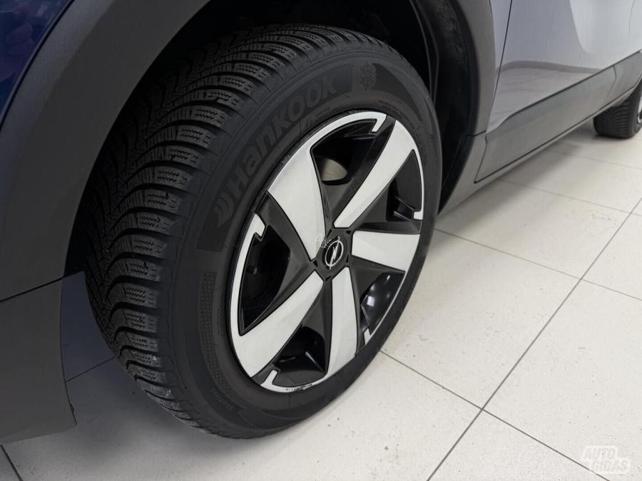 Blue Opel Crossland X 2021 in Vilnius, with an engine capacity of 1.20 L and mileage of 82 thousand km for 11990 €, photo 30 on AUTOMOTO.COM.LV