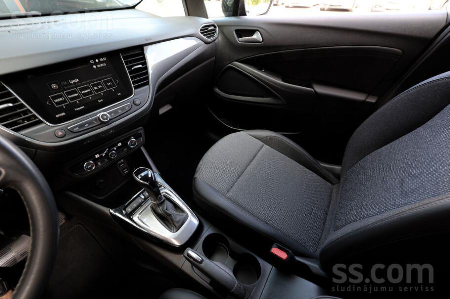 Blue Opel Crossland X 2021 in Jelgava, with an engine capacity of 1.20 L and mileage of 0 thousand km for 13350 €, photo 21 on AUTOMOTO.COM.LV