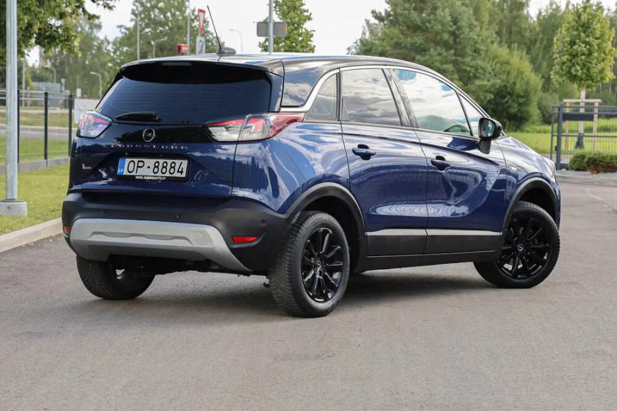 Blue Opel Crossland X 2021 in Jelgava, with an engine capacity of 1.20 L and mileage of 28 thousand km for 13350 €, photo 5 on AUTOMOTO.COM.LV
