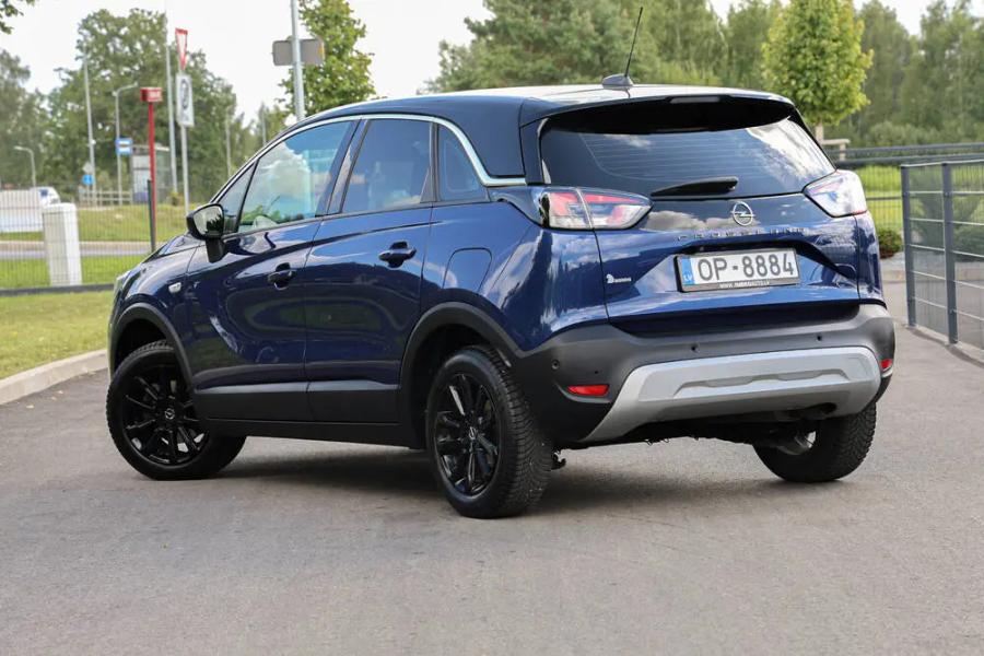 Blue Opel Crossland X 2021 in Jelgava, with an engine capacity of 1.20 L and mileage of 28 thousand km for 13350 €, photo 7 on AUTOMOTO.COM.LV