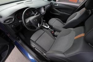Blue Opel Crossland X 2021 in Jelgava, with an engine capacity of 1.20 L and mileage of 28 thousand km for 13350 €, photo 9 on AUTOMOTO.COM.LV