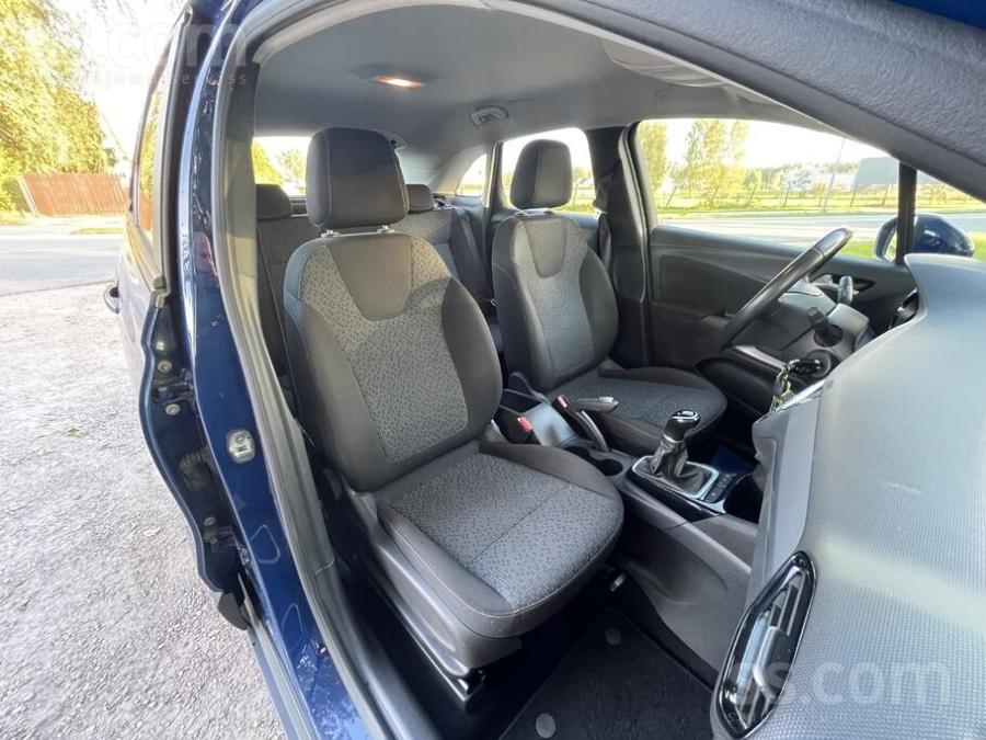 Zils Opel Crossland X 2019 Rīga, ar dzinēja tilpumu 1.20 L un nobraukumu 213 tūkst. km par 7990 €, foto 19 vietnē AUTOMOTO.COM.LV