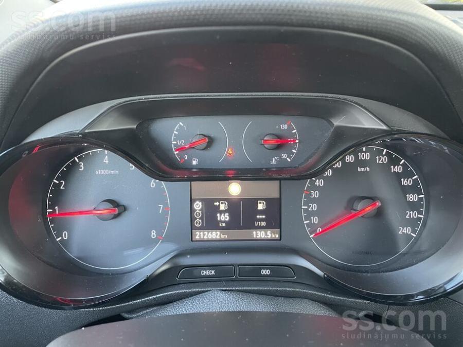 Zils Opel Crossland X 2019 Rīga, ar dzinēja tilpumu 1.20 L un nobraukumu 213 tūkst. km par 7990 €, foto 24 vietnē AUTOMOTO.COM.LV