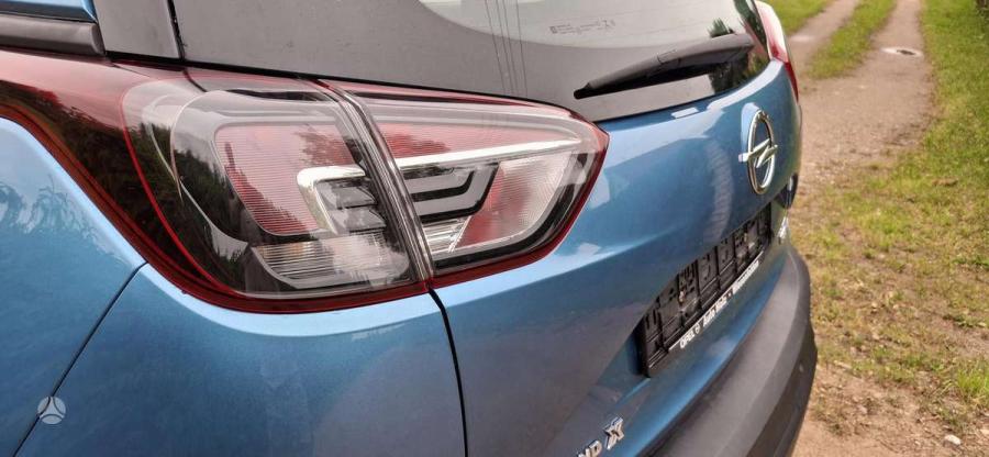 Zils Opel Crossland X 2017 Rokiškis, ar dzinēja tilpumu 1.20 L un nobraukumu 140 tūkst. km par 6100 €, foto 9 vietnē AUTOMOTO.COM.LV