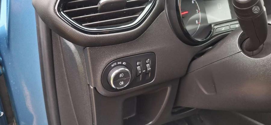 Zils Opel Crossland X 2017 Rokiškis, ar dzinēja tilpumu 1.20 L un nobraukumu 140 tūkst. km par 6100 €, foto 23 vietnē AUTOMOTO.COM.LV