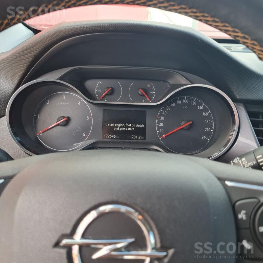 Zils Opel Crossland X 2018 Valmiera, ar dzinēja tilpumu 1.50 L un nobraukumu 174 tūkst. km par 9000 €, foto 8 vietnē AUTOMOTO.COM.LV