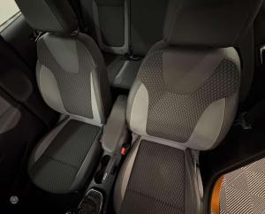 Brown Opel Crossland X 2017 in Marijampole, with an engine capacity of 1.20 L and mileage of 134 thousand km for 8750 €, photo 27 on AUTOMOTO.COM.LV