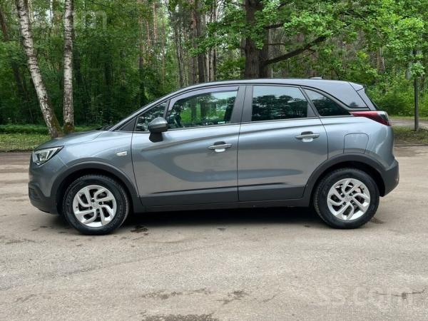 Opel Crossland X 2017 in Riga, with an engine capacity of 1.20 L and mileage of 0 thousand km for 8599 €, photo 2 on AUTOMOTO.COM.LV
