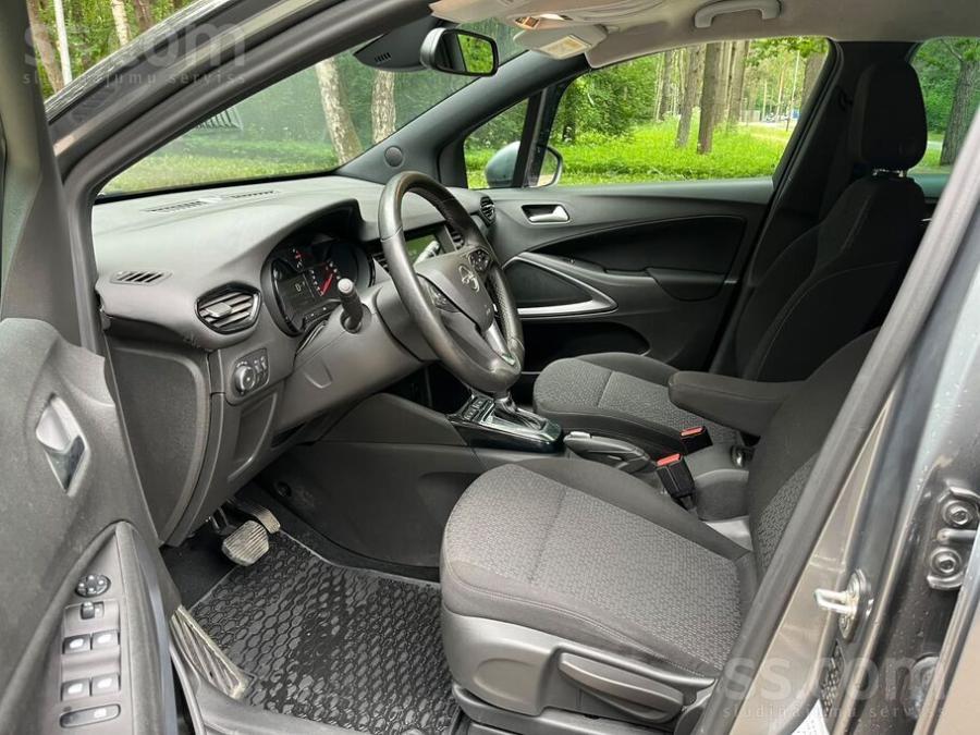 Opel Crossland X 2017 in Riga, with an engine capacity of 1.20 L and mileage of 0 thousand km for 8599 €, photo 10 on AUTOMOTO.COM.LV