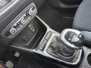 Opel Crossland X 2018 in Jelgava, with an engine capacity of 1.20 L and mileage of 134 thousand km for 10490 €, photo 15 on AUTOMOTO.COM.LV
