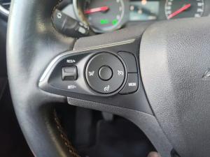Opel Crossland X 2018 in Jelgava, with an engine capacity of 1.20 L and mileage of 134 thousand km for 10490 €, photo 16 on AUTOMOTO.COM.LV