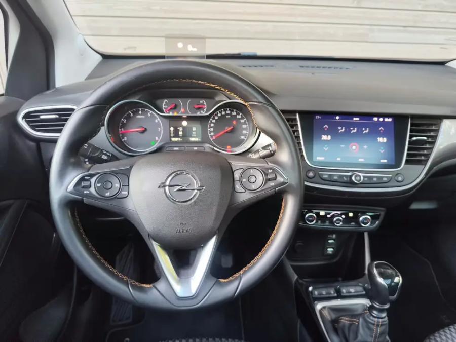 Opel Crossland X 2018 in Jelgava, with an engine capacity of 1.20 L and mileage of 134 thousand km for 10490 €, photo 19 on AUTOMOTO.COM.LV