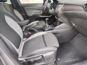 Opel Crossland X 2018 in Jelgava, with an engine capacity of 1.20 L and mileage of 134 thousand km for 10490 €, photo 23 on AUTOMOTO.COM.LV