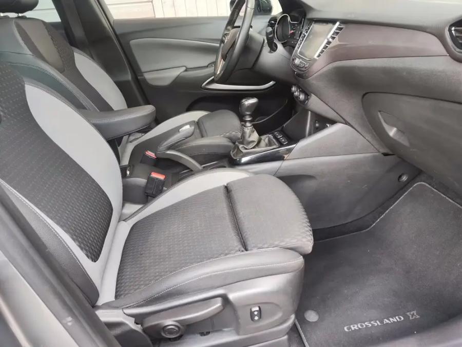 Opel Crossland X 2018 in Jelgava, with an engine capacity of 1.20 L and mileage of 134 thousand km for 10490 €, photo 23 on AUTOMOTO.COM.LV